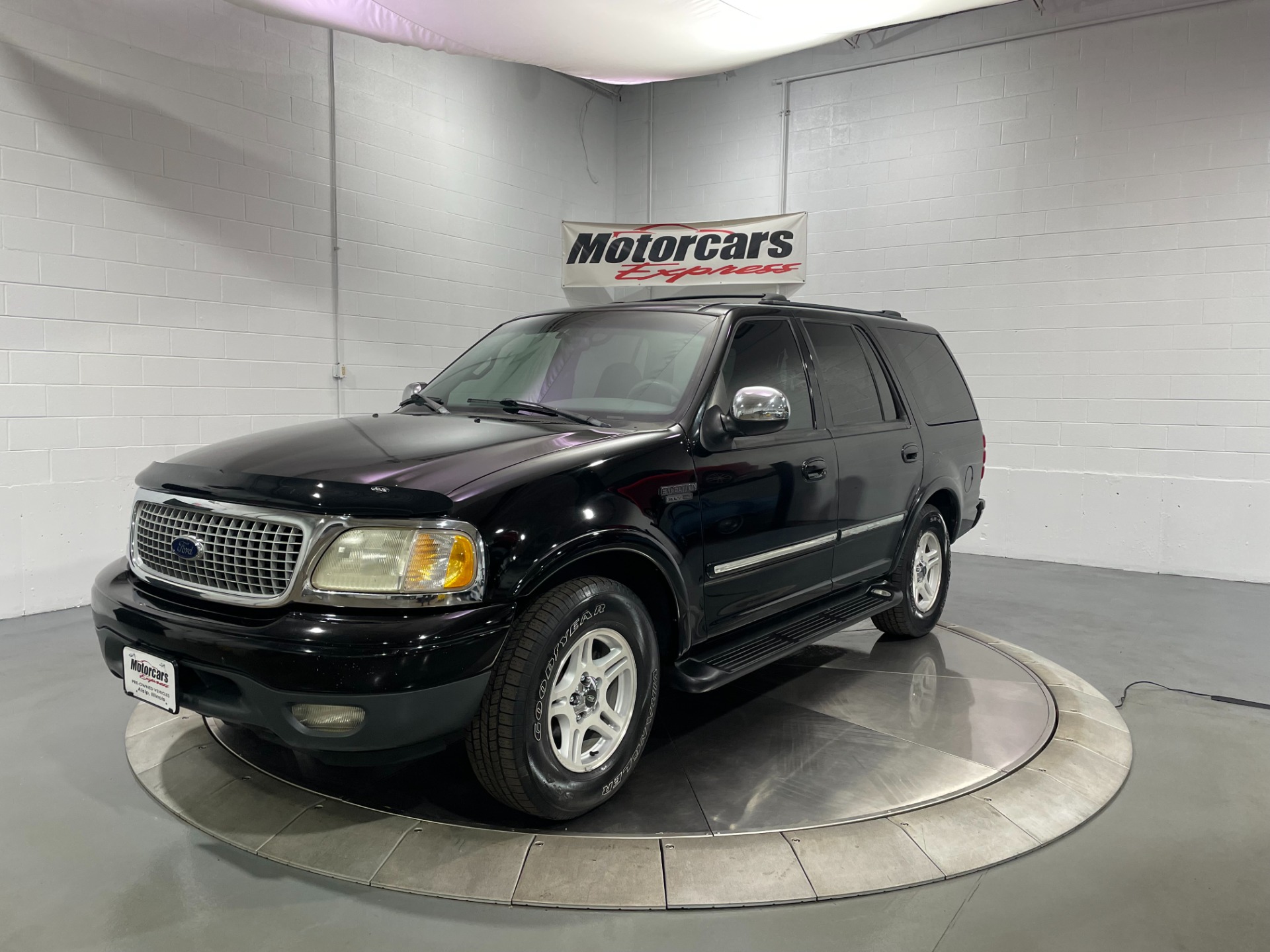 Used 2002 Ford Expedition XLT RWD For Sale (Sold) | Motorcars Express ...