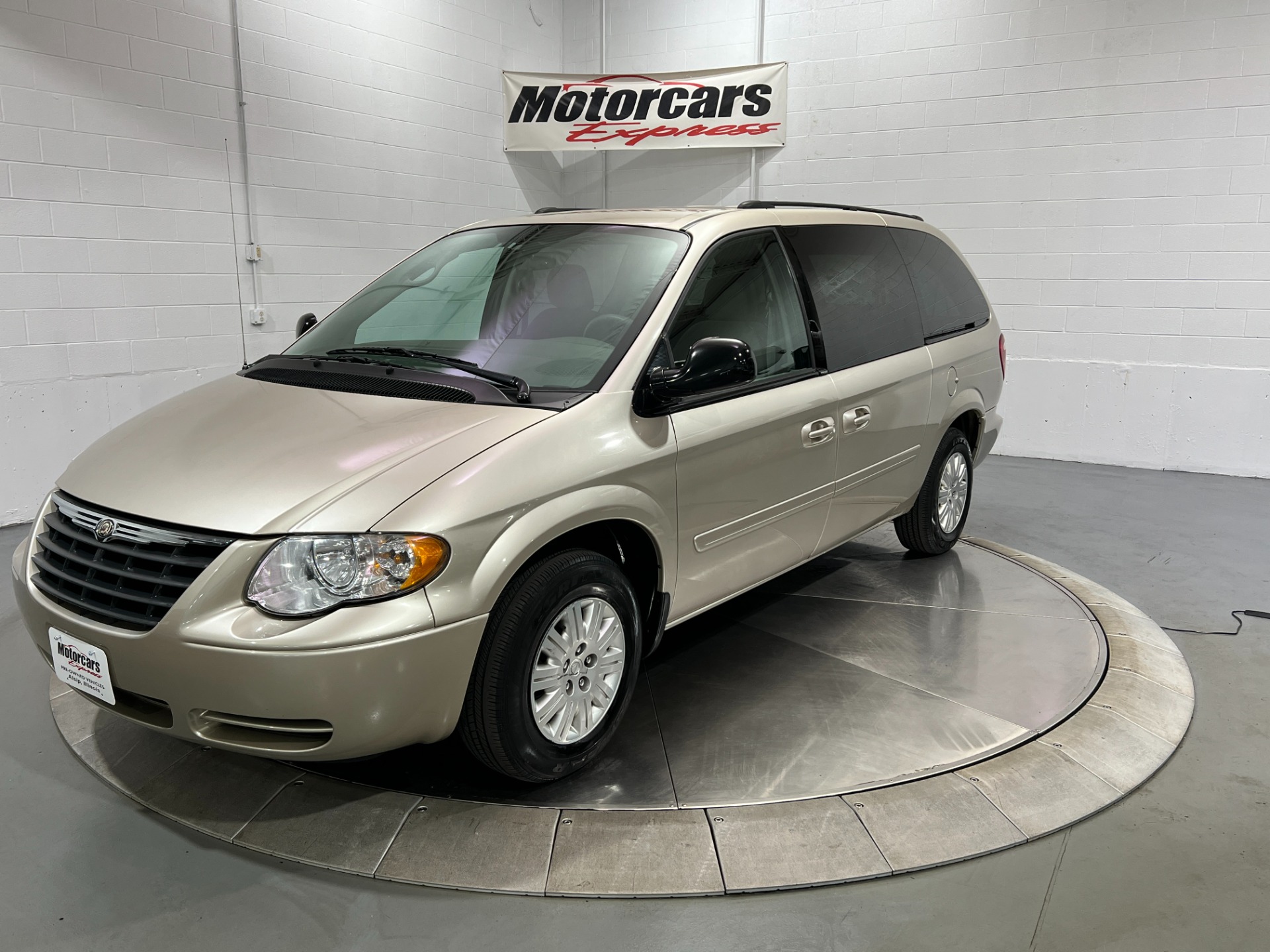 2005 Chrysler Town And Country