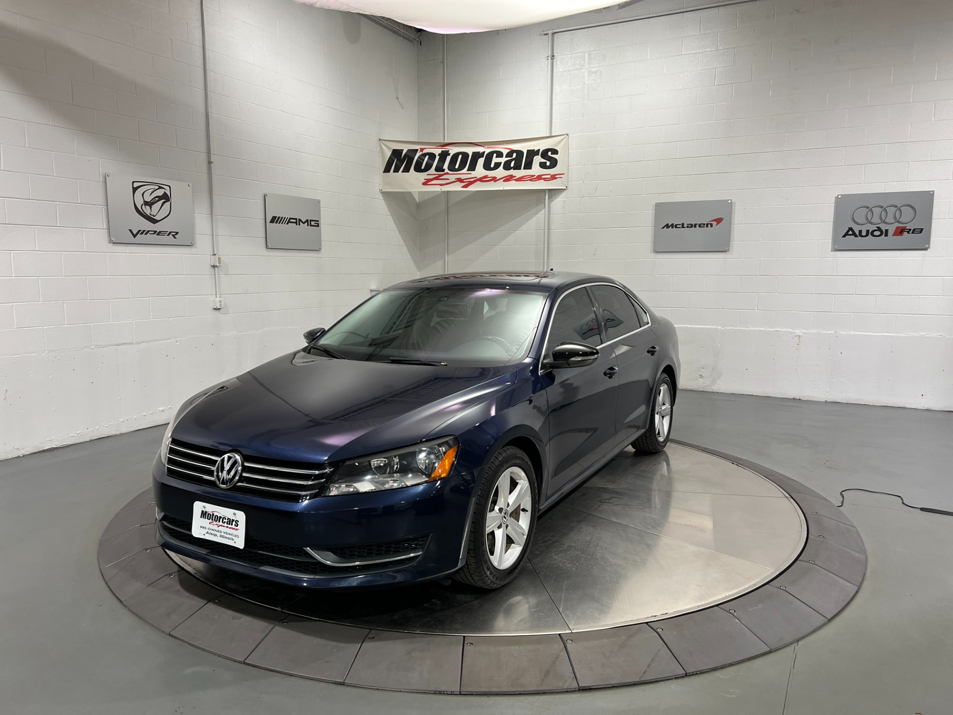 Used 2012 Volkswagen Passat SE PZEV FWD For Sale (Sold) | Motorcars ...