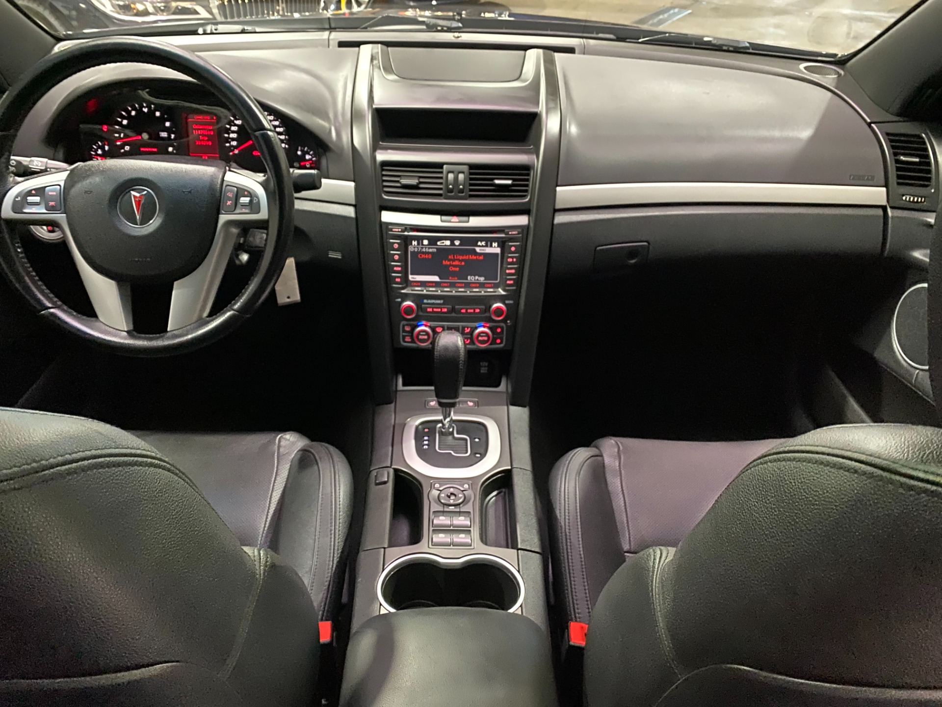 2007 Pontiac G8 Interior